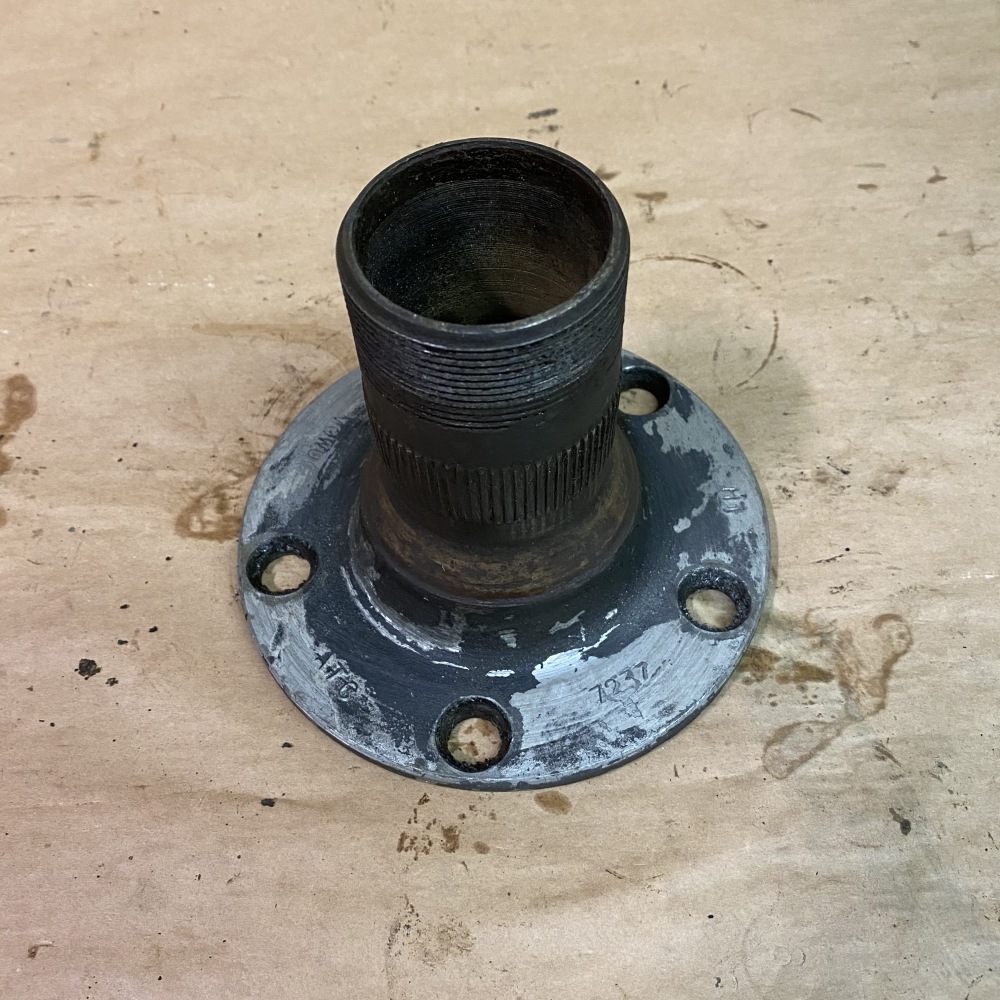 Original Austin Healey 100-6 Rear LH Splined Hub ATC 7237 OEM - For ...