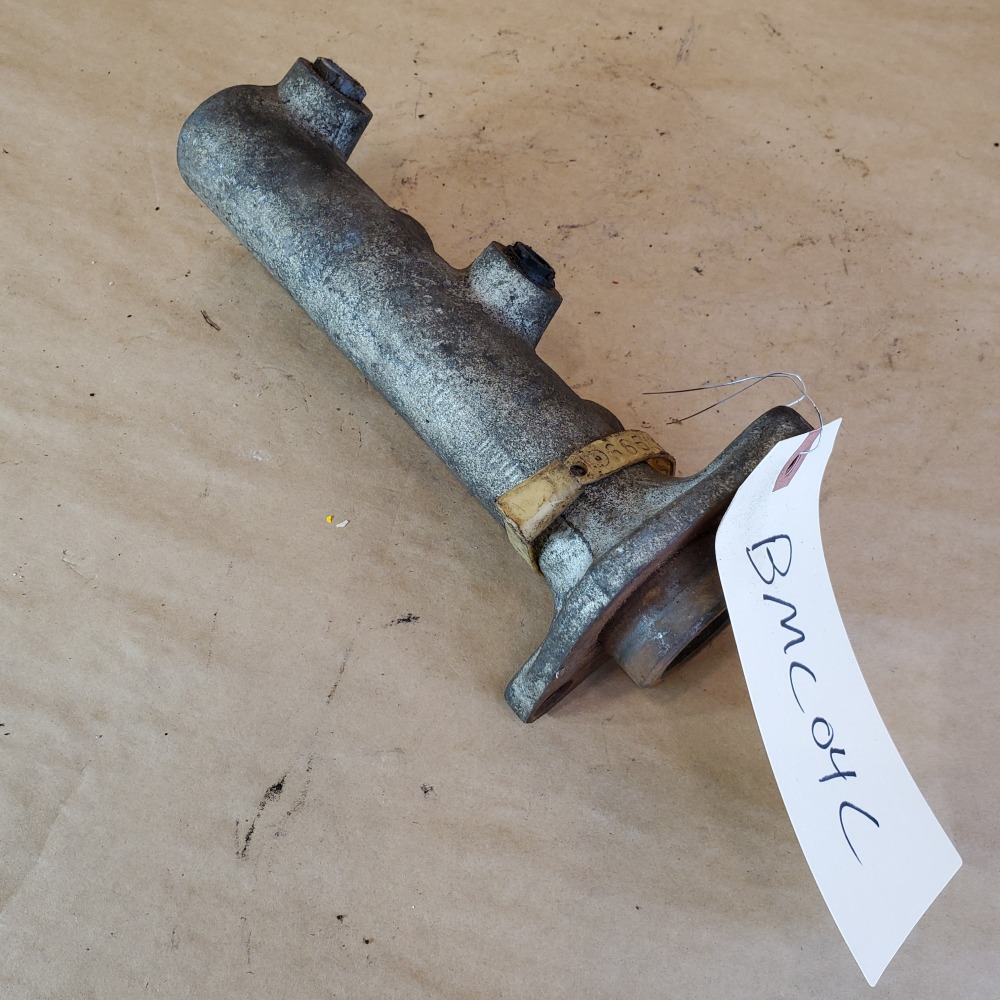 Jaguar XJ6 XJ12 XJS 1974-77 Original Brake Master Cylinder Girling OEM ...