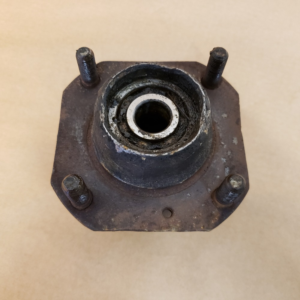 MG MGA 1500 1956-1959 Original Front Suspension Disc Wheel Hub MOWOG ...