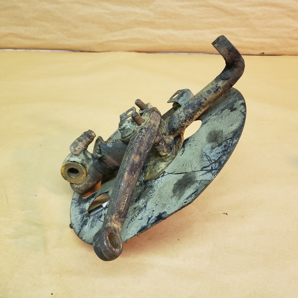 Triumph TR250 TR6 Original Left LH Front Suspension Vertical Link ...