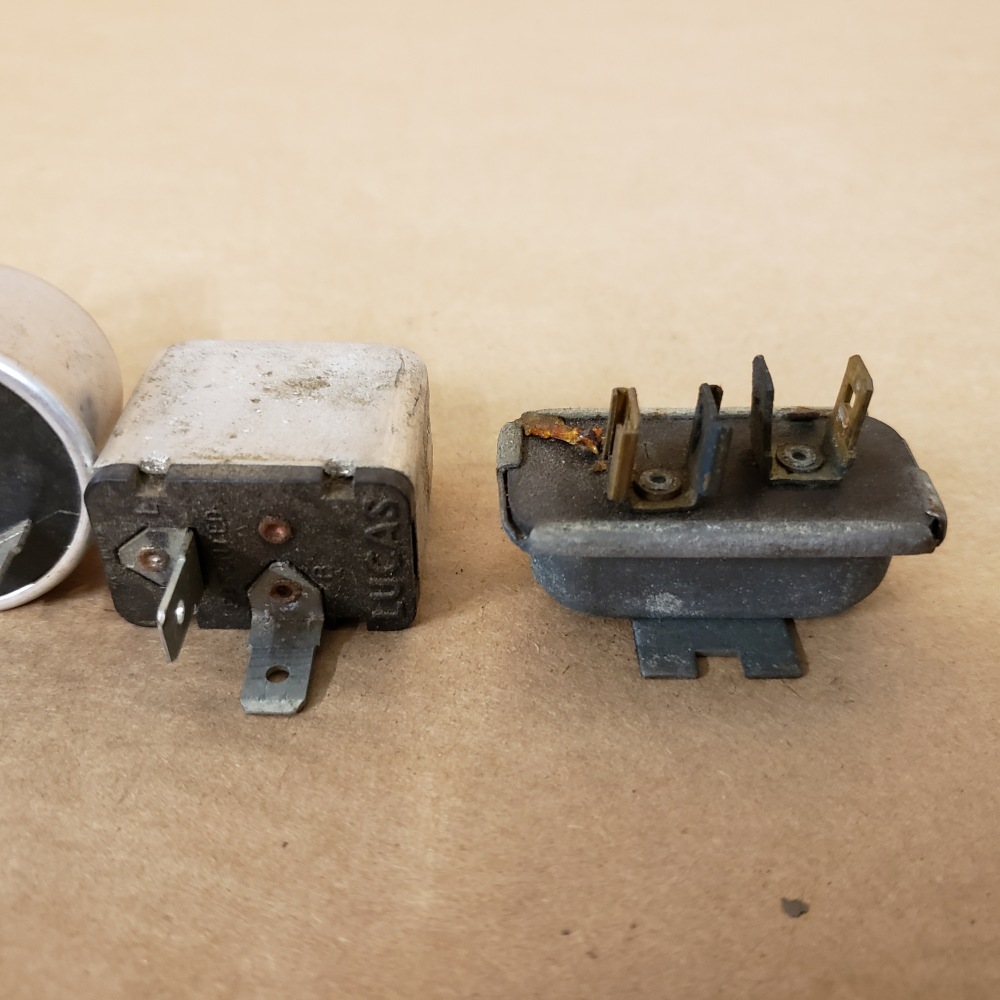 MG MGB 1972 Flasher and Relay Set of 4 Lucas 35053A - For Sale, Seattle WA