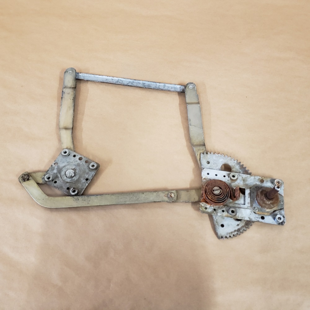 MG Midget Austin Healey Sprite Door Window Regulator LH Left Peg Style ...