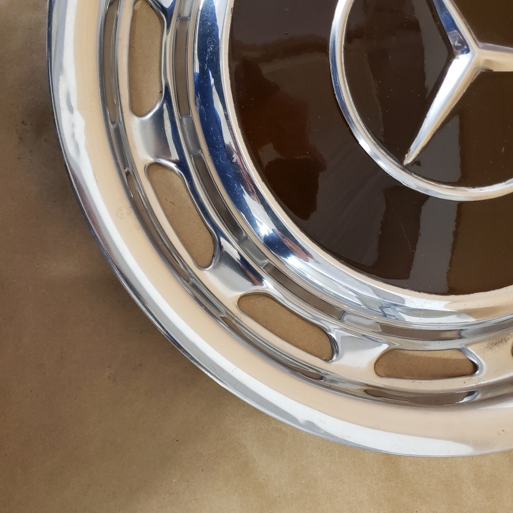 Mercedes Benz W108 to W123 Original Vintage Wheel 15 inch Hub Cap Brown ...