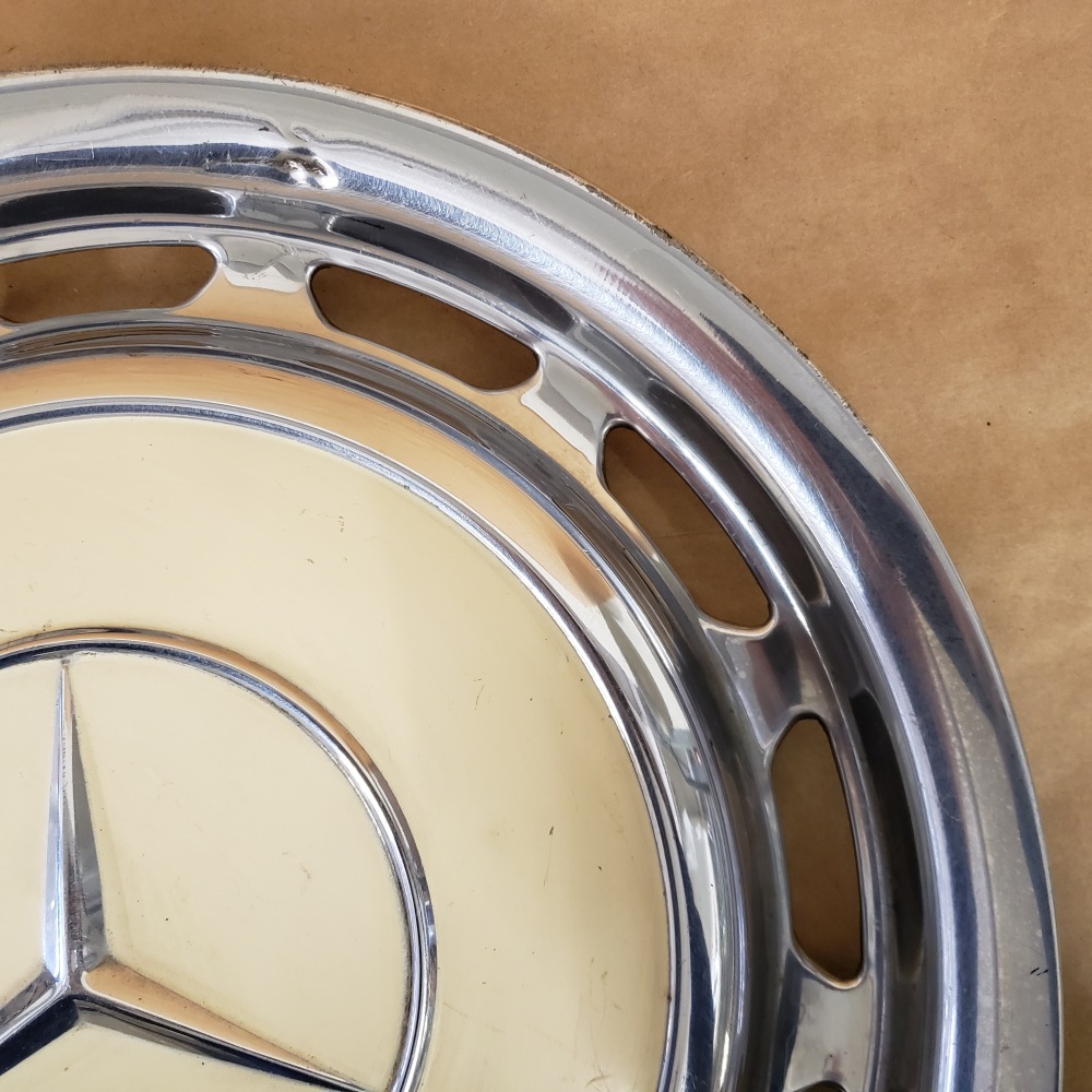 Mercedes Benz W108 to W123 Original Vintage Wheel 15 inch Hub Cap White ...
