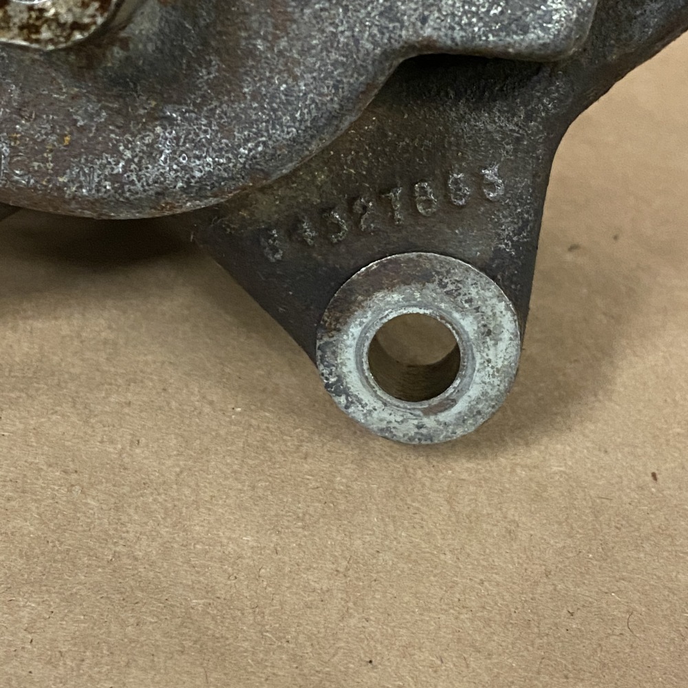 Original Austin Morris Marina Girling Front Brake Calipers Left Right ...