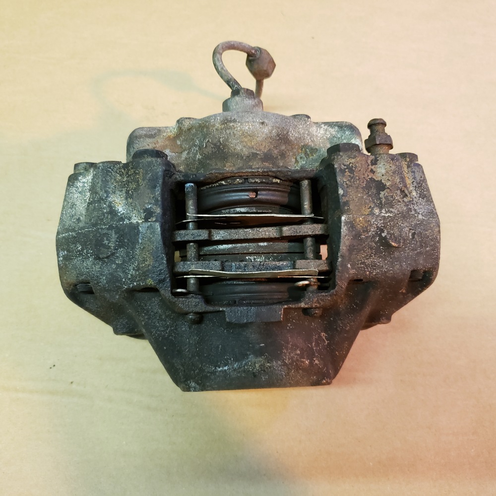 Austin Morris Marina Original Front RH Right Brake Caliper Girling ...