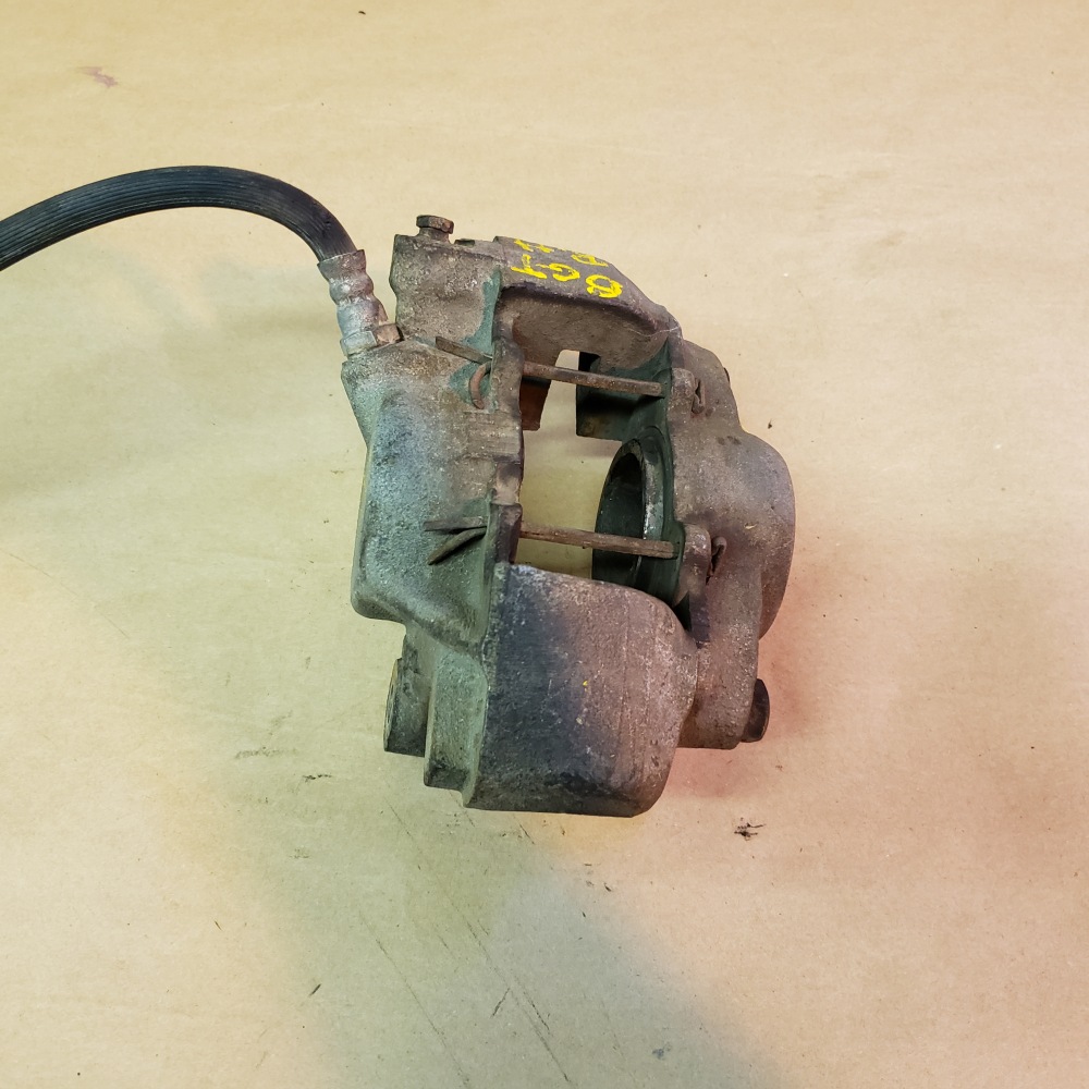 MG MGB Original Front RH Right Brake Caliper Lockheed 114659C 112018 ...