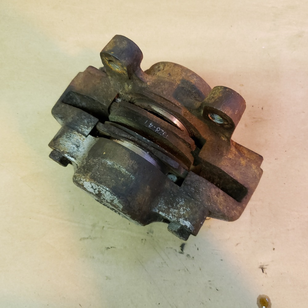 MG MGB Original Front RH Right Brake Caliper Lockheed 114659C 112018 ...