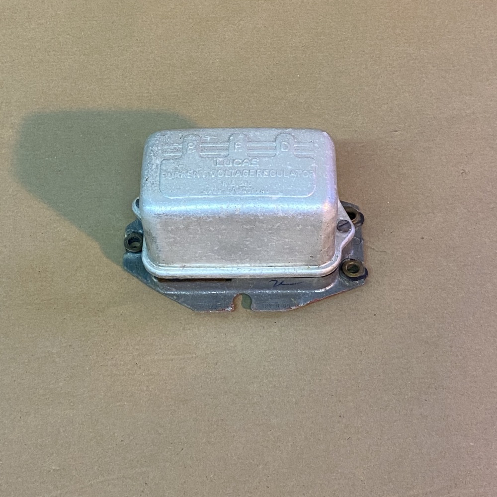Original Daimler Dart SP250 Lucas RB310 37299B Voltage Regulator Dtd 5/ ...