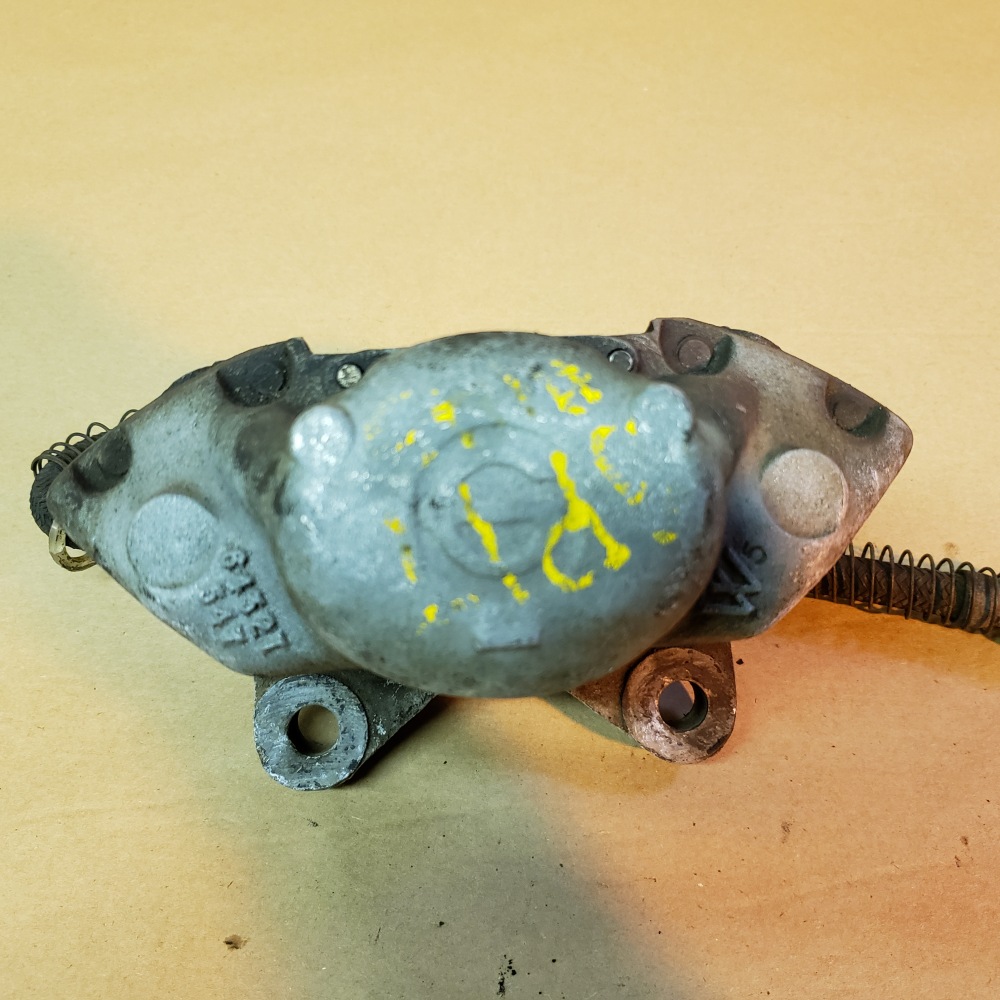 Triumph Spitfire 1967-80 Original Front Left LH Brake Caliper Girling ...