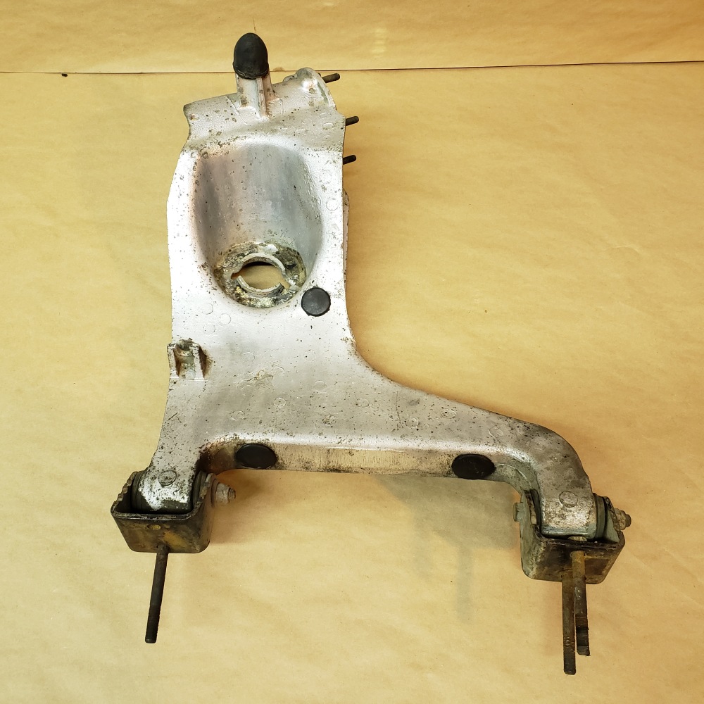 Triumph TR6 TR250 Original LH Left Rear Suspension Trailing Arm ...