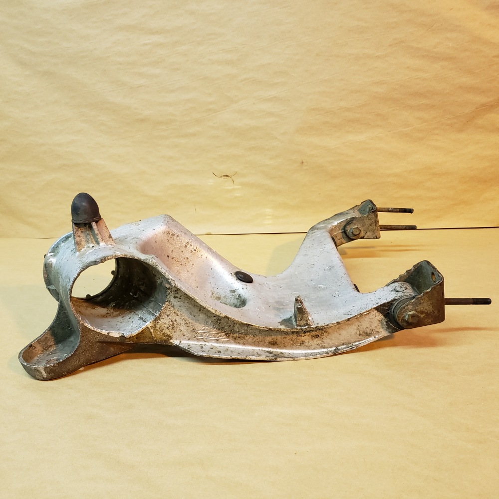 Triumph TR6 TR250 Original LH Left Rear Suspension Trailing Arm ...