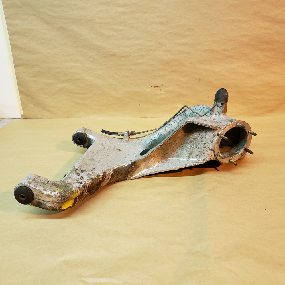 Triumph TR6 TR250 Original Left LH Rear Suspension Trailing Arm ...