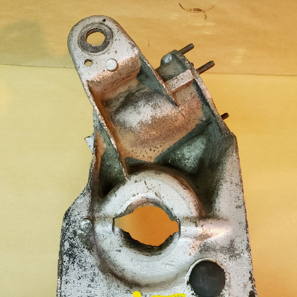 Triumph TR6 TR250 Original Rear Suspension Right RH Trailing Arm ...