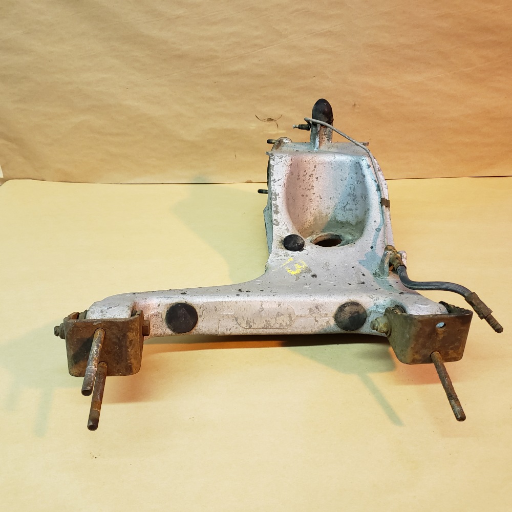 Triumph TR6 TR250 Original Rear Suspension Right RH Trailing Arm ...
