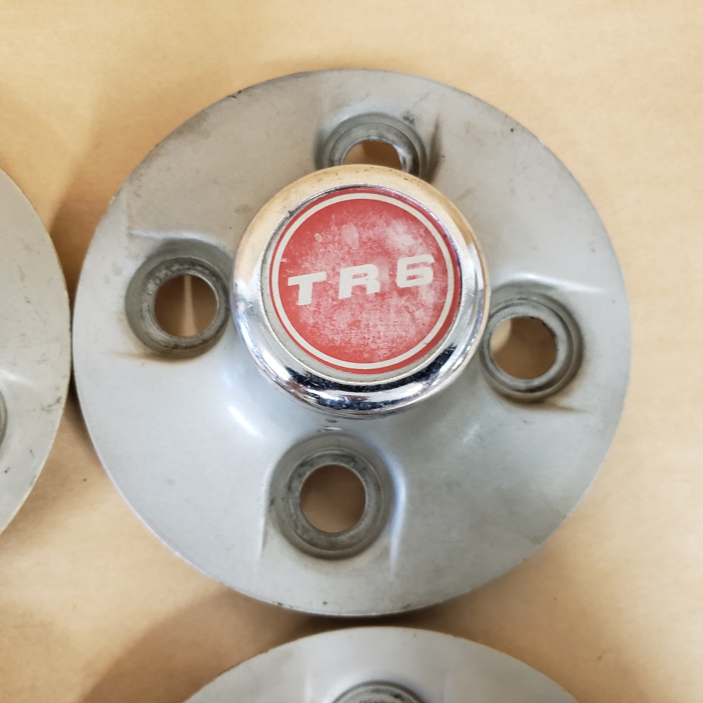 Triumph TR6 1973-76 Original Wheel Hub Cap Silver Set of 4 OEM - For ...