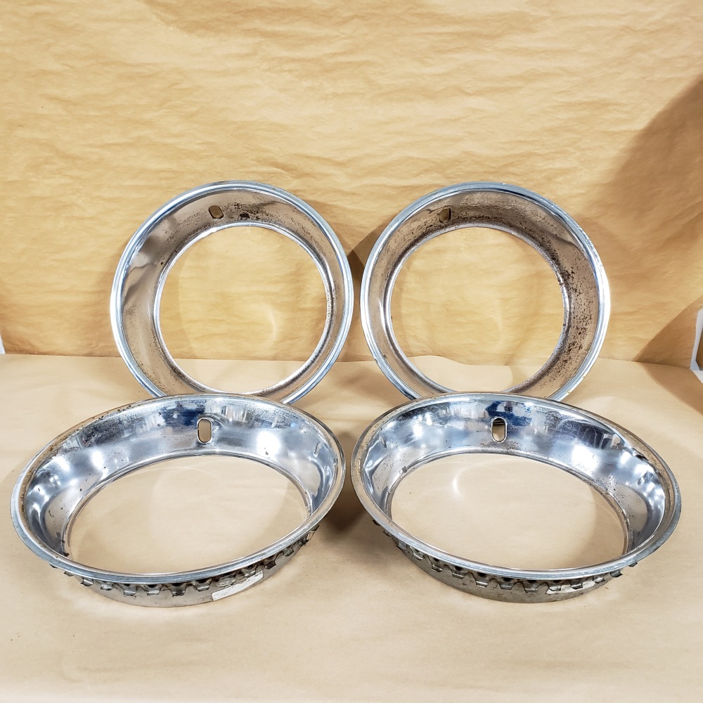Triumph TR6 Original 15in Wheel Trim Hub Cap Chrome Beauty Ring Set of ...