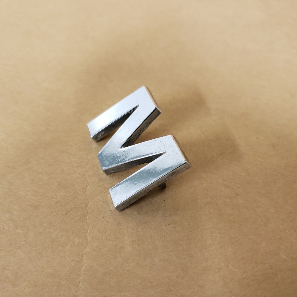 MG Midget 1970-80 Original Chrome Sill Letter M Emblem OEM - For Sale ...