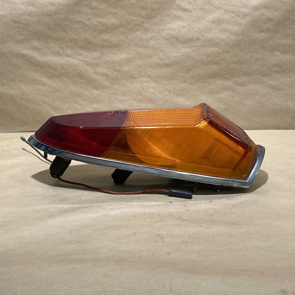 Original MG MGB Midget 1969-1980 Tail Light Assembly 54580421 Lucas L840 OEM - For Sale, Seattle WA