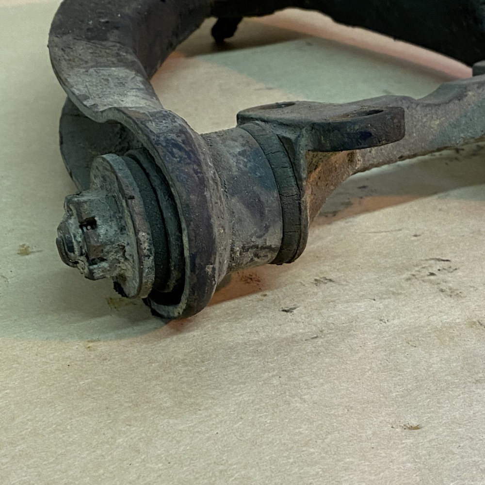 Original Triumph TR4 TR4A TR6 TR250 Front Suspension Upper Wishbone ...