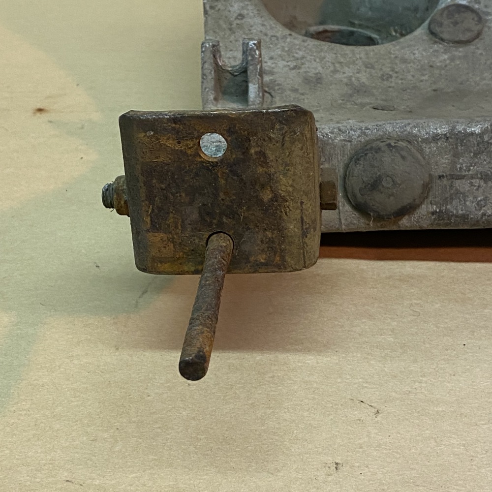 Triumph TR6 TR250 Original LH Left Rear Suspension Trailing Arm ...