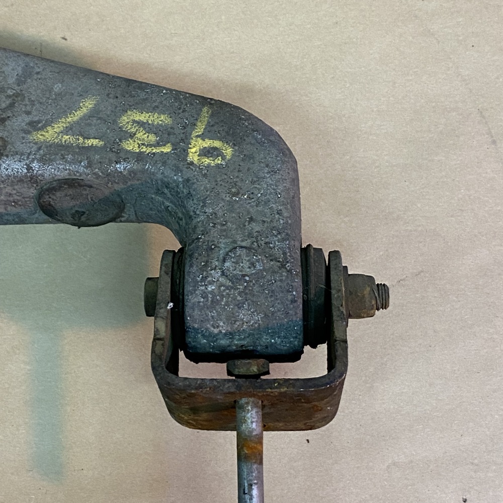Triumph TR6 TR250 Original LH Left Rear Suspension Trailing Arm ...