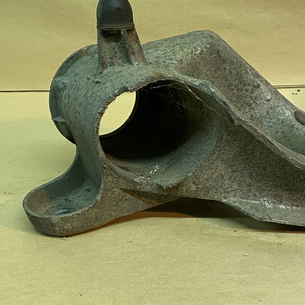 Triumph TR6 TR250 Original LH Left Rear Suspension Trailing Arm ...