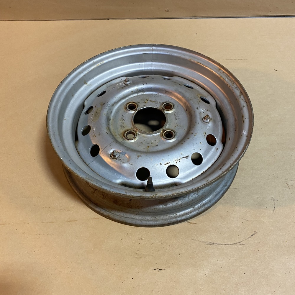 Original Triumph TR3 TR4 TR6 Sankey 15 x 4 Steel Wheel 456866 4JX15L ...