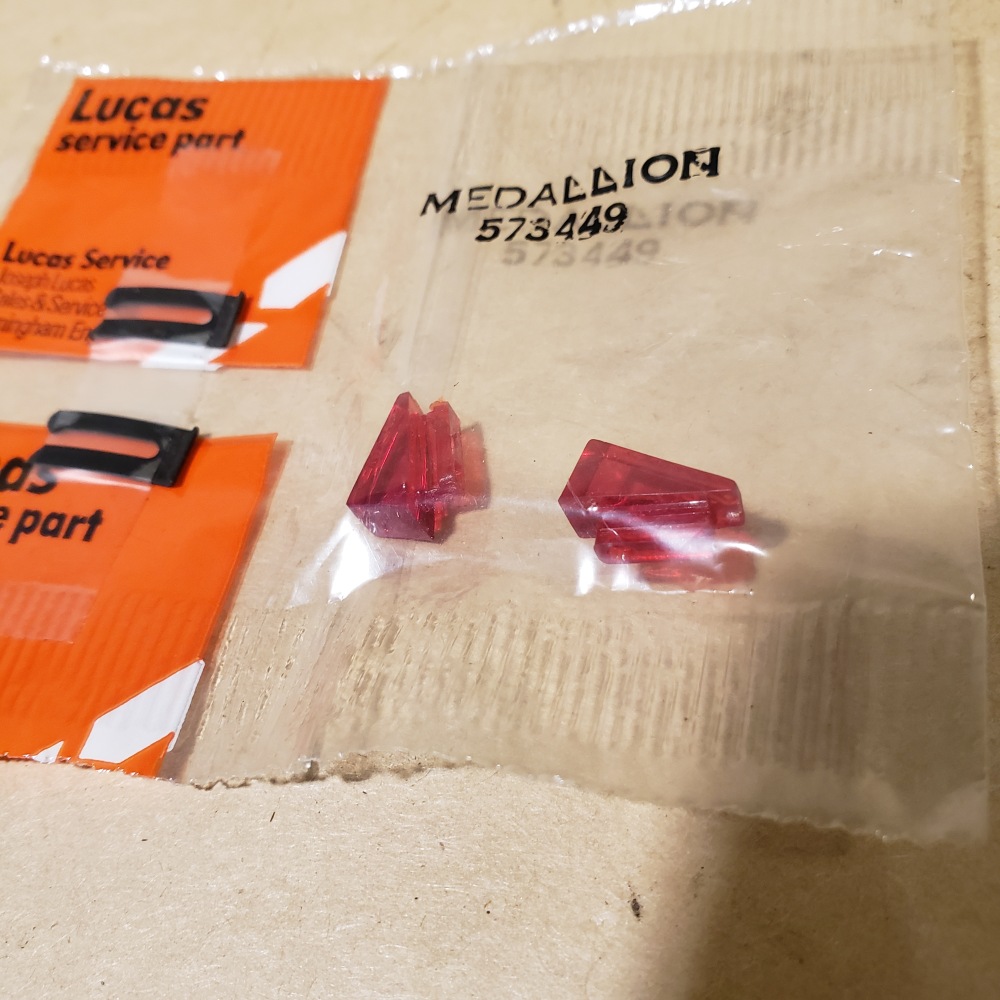 Original Lucas Tell-Tale Side Marker Indicator Medallion 573449 w Clips ...