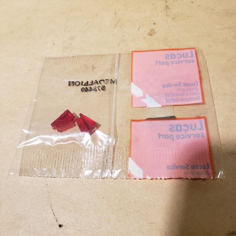 Original Lucas Tell-Tale Side Marker Indicator Medallion 573449 w Clips ...