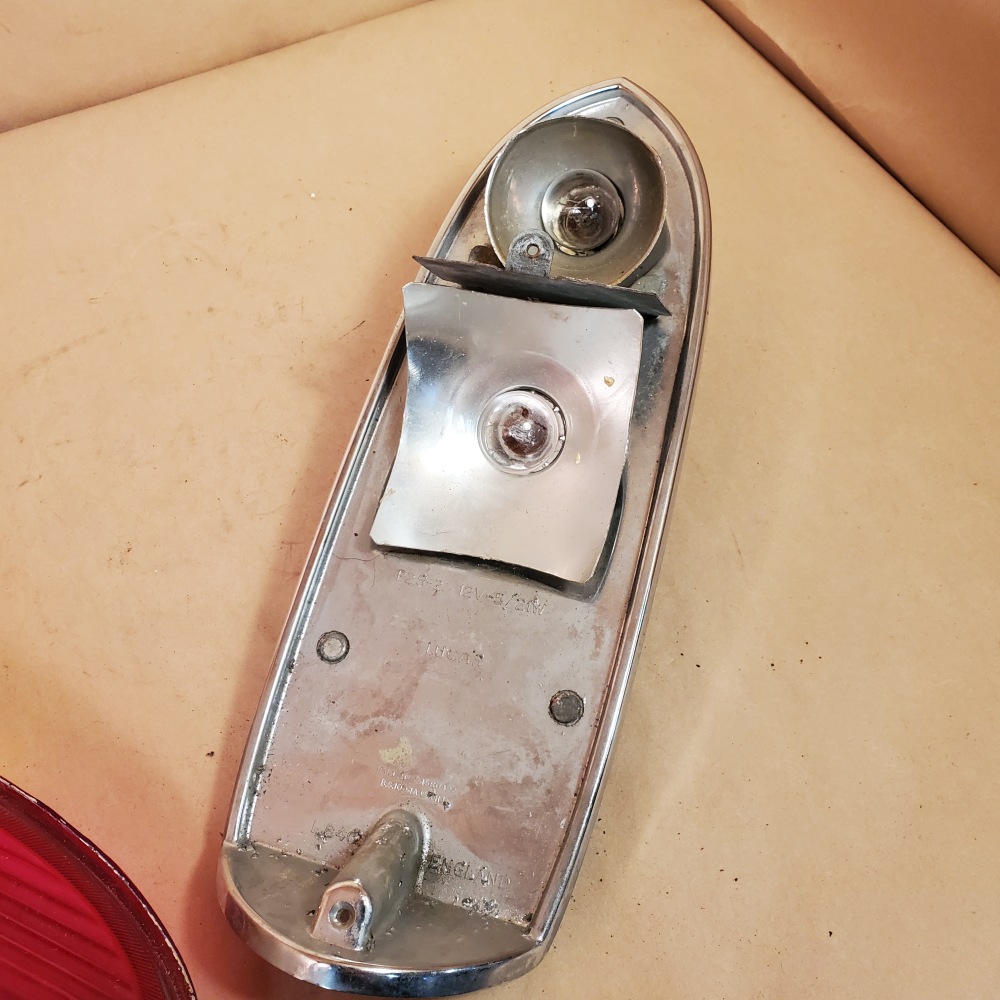 MGB Tail light assembly 70-80 BHA5260 - For Sale, Seattle WA