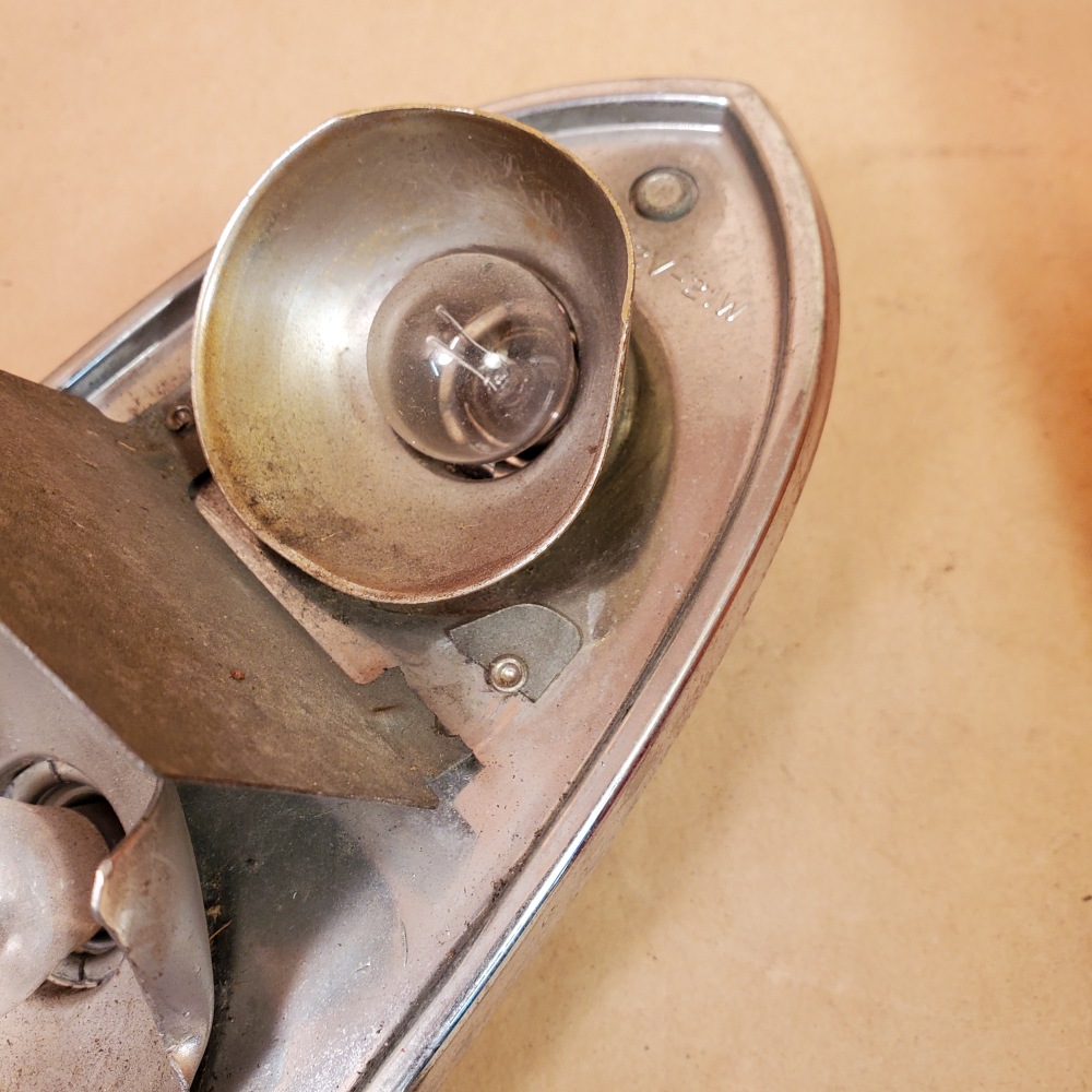 MGB Tail light assembly 70-80 BHA5260 - For Sale, Seattle WA