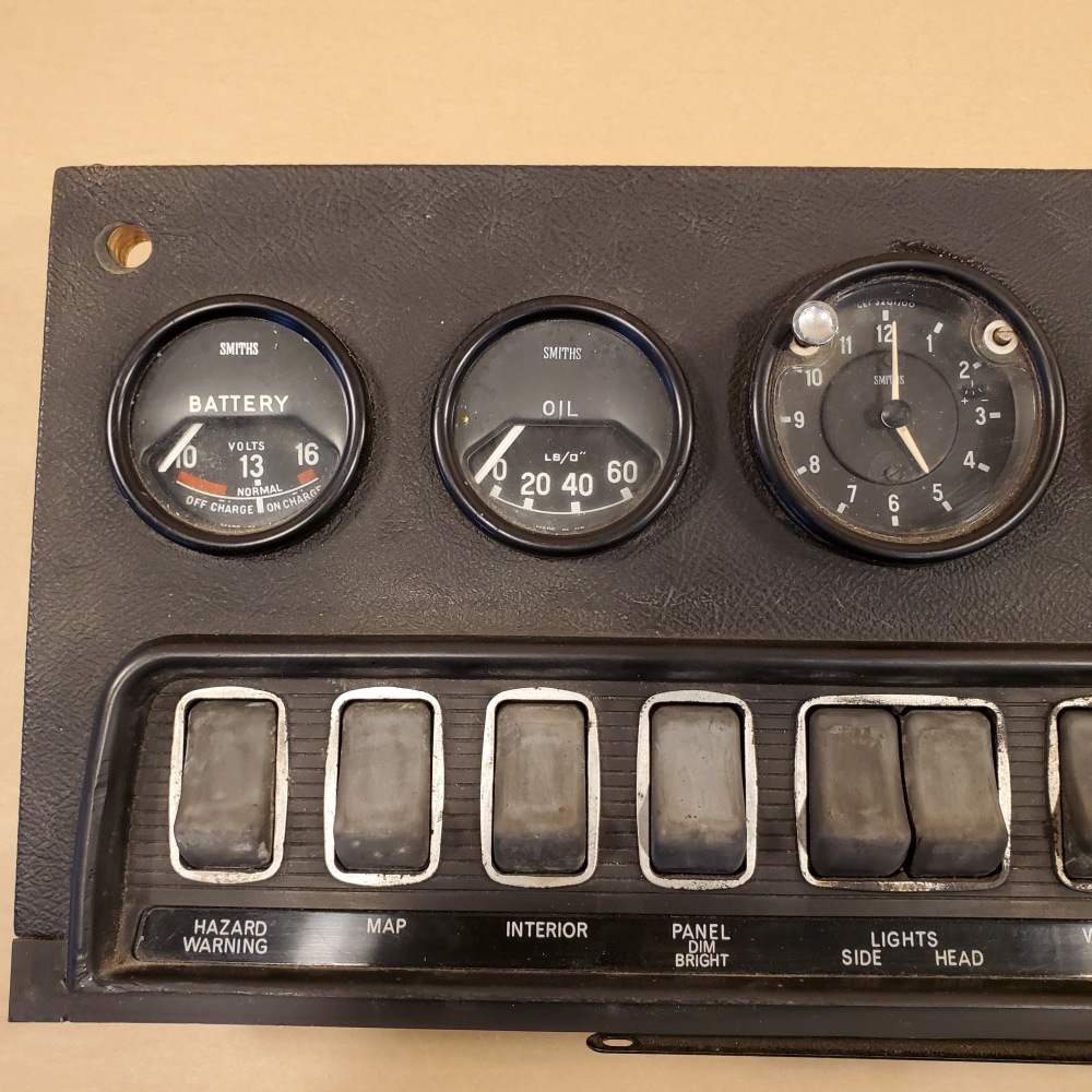 Jaguar XKE E-Type S1+S2 Center Smiths Instrument Gauge Cluster Switch ...