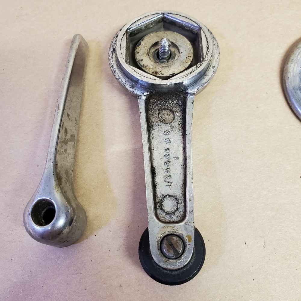 Jaguar XKE Door Handle and Window Crank Series 1.5 E Type Interior ...
