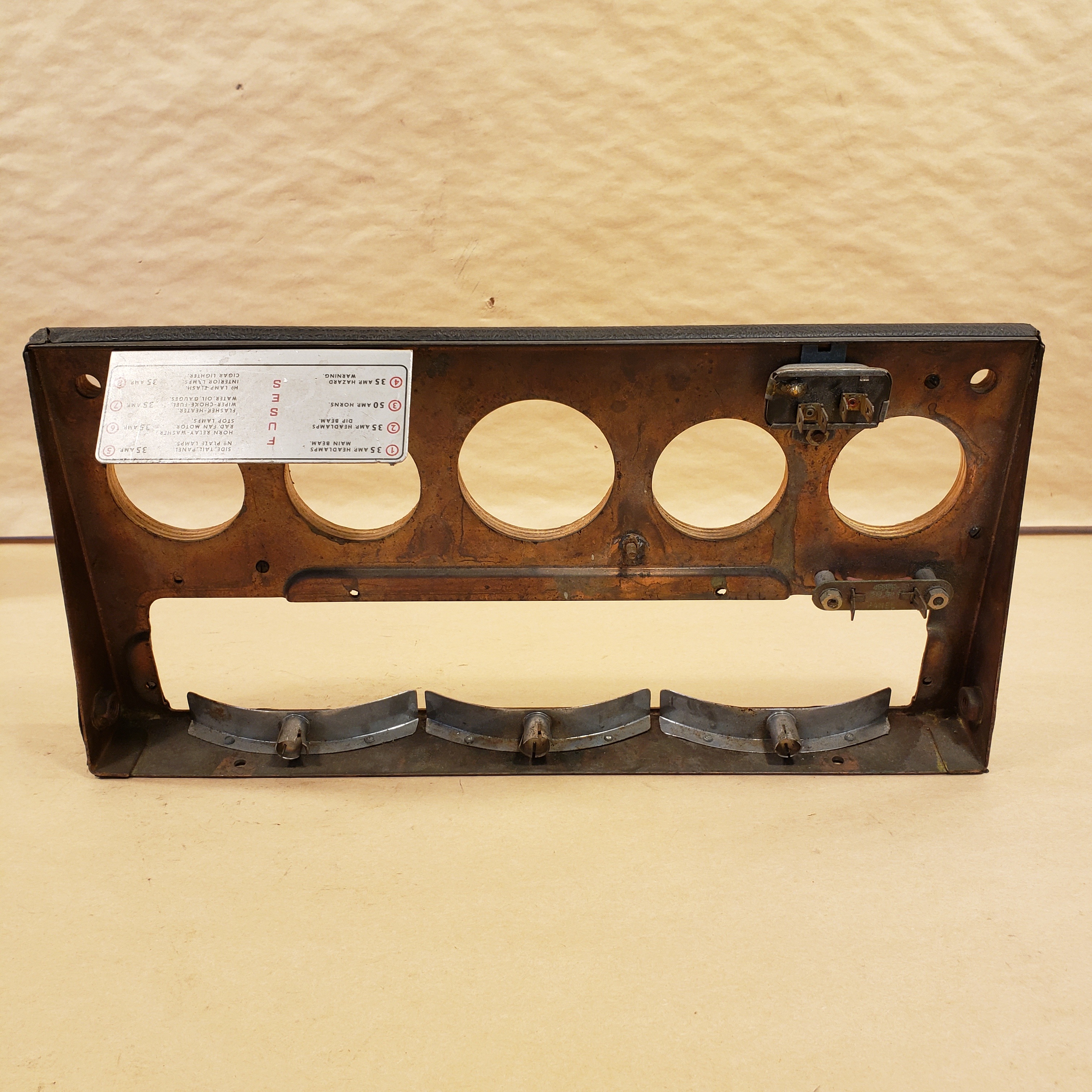 Jaguar XKE E-Type S2 S3 Center Dash Gauge Cluster Switch Panel PANEL ...