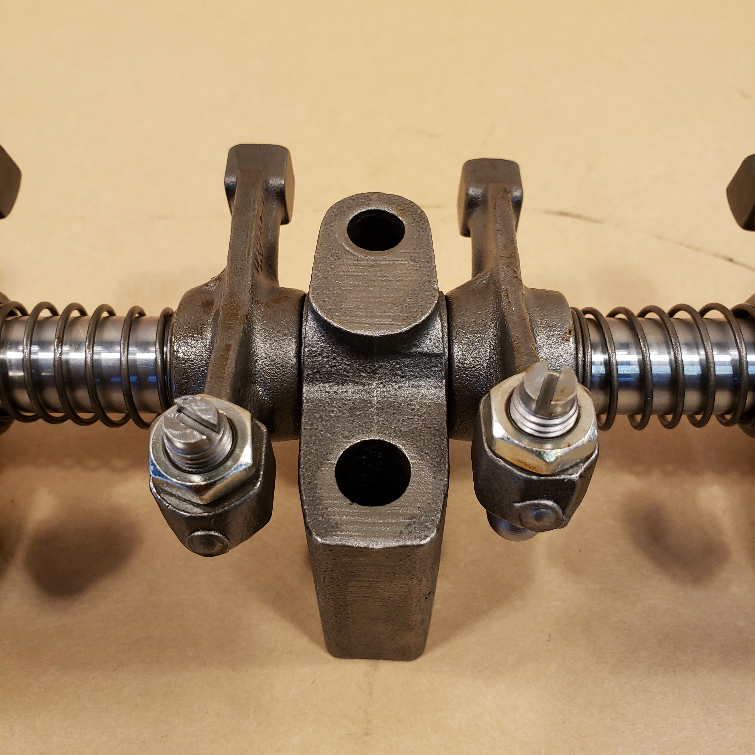 MGA Early MGB 62-74 Remanufactured Rocker Arm Assembly w Rear Oil Feed ...