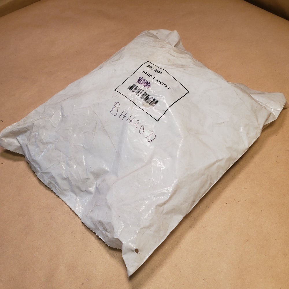 NOS Unopened MGB Gear Lever Shift Boot 1968 - 1980 Black BHH2072 New ...