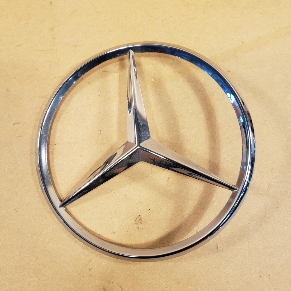 Mercedes-Benz W123 W126 280C 280E 230C 230T Trunk Lid Boot Lid Emblem ...
