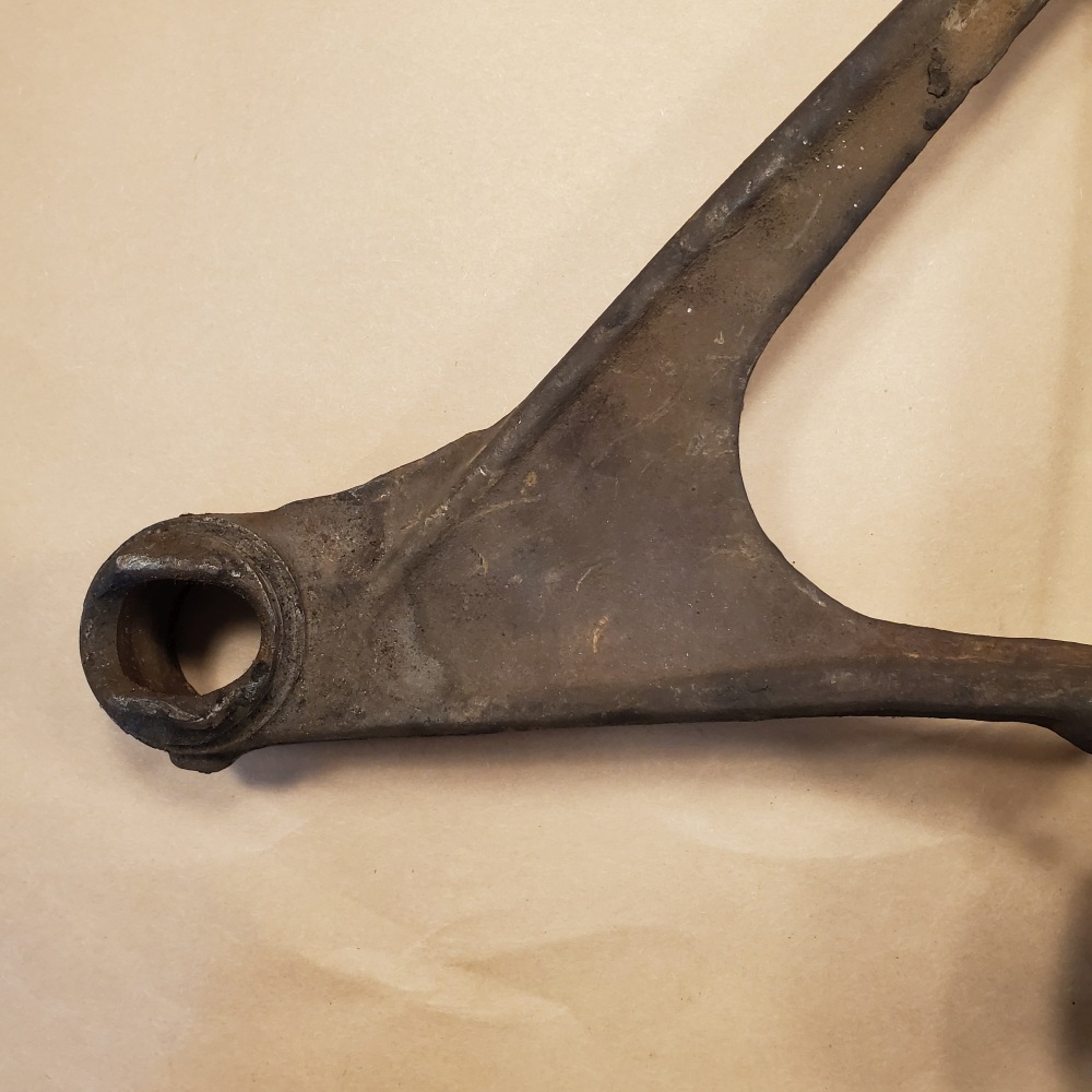 Jaguar XKE E-Type Series 1 Series 2 Pair of Upper Wishbone Assemblies ...