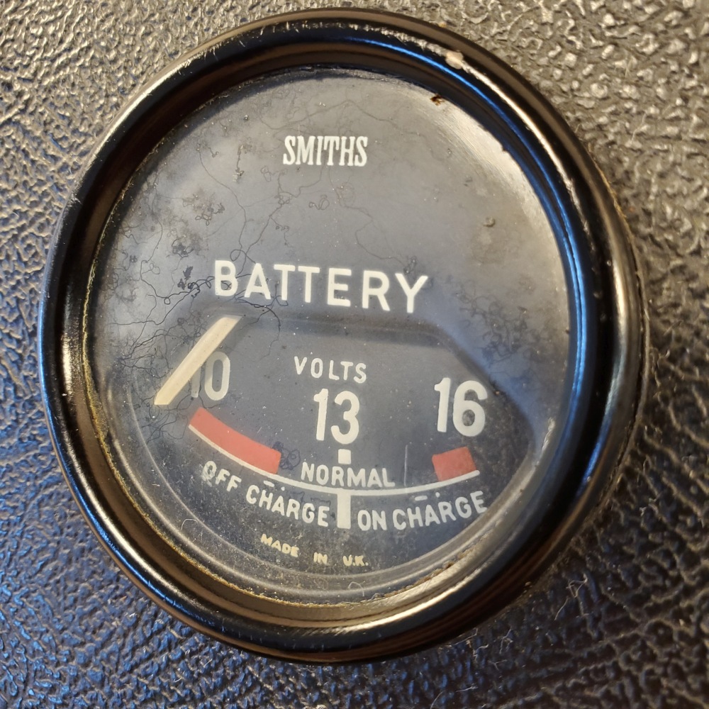 Jaguar XKE E-Type S2 Center Smiths Instrument Gauge Cluster Switch Dash ...