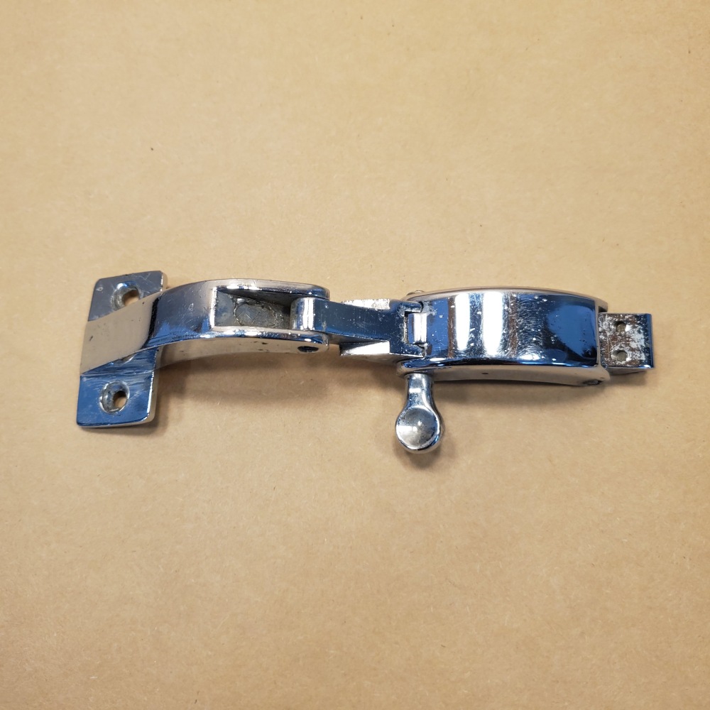 Jaguar XKE E-Type Driver RH Left Quarter Light Window Hinge Catch ...