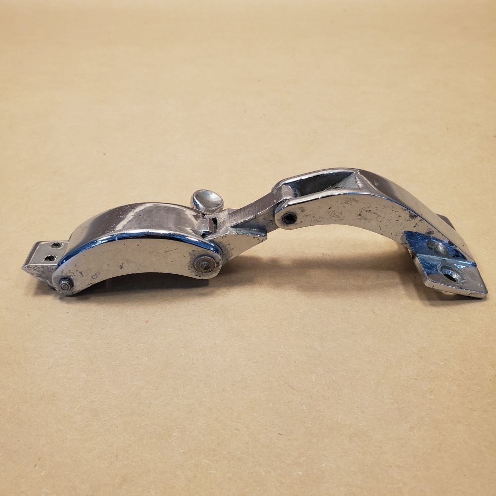 Jaguar XKE E-Type Driver RH Left Quarter Light Window Hinge Catch ...