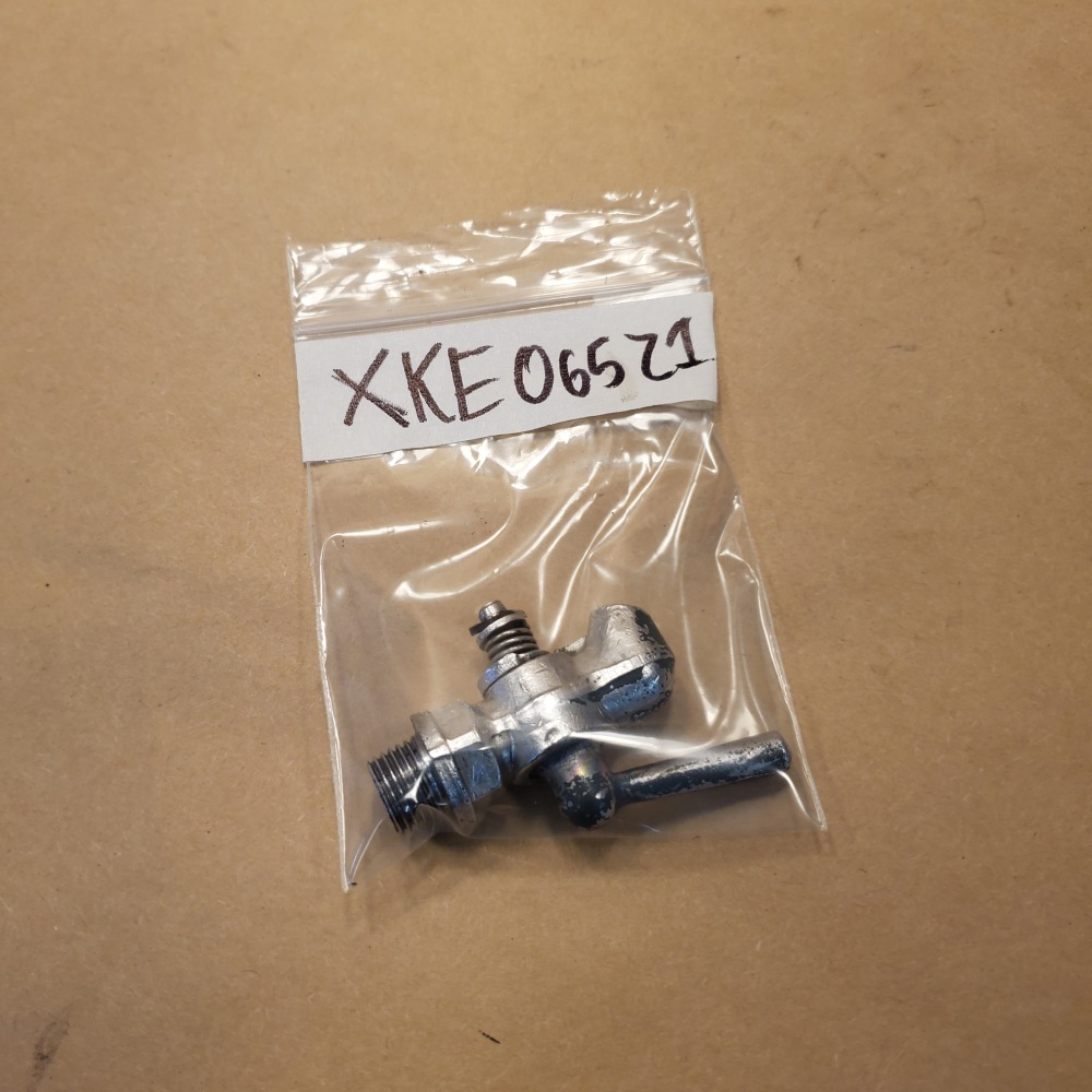 Jaguar Original 3.8L Engine Block Drain Tap XK XKE E-Type MK2 3.8S ...