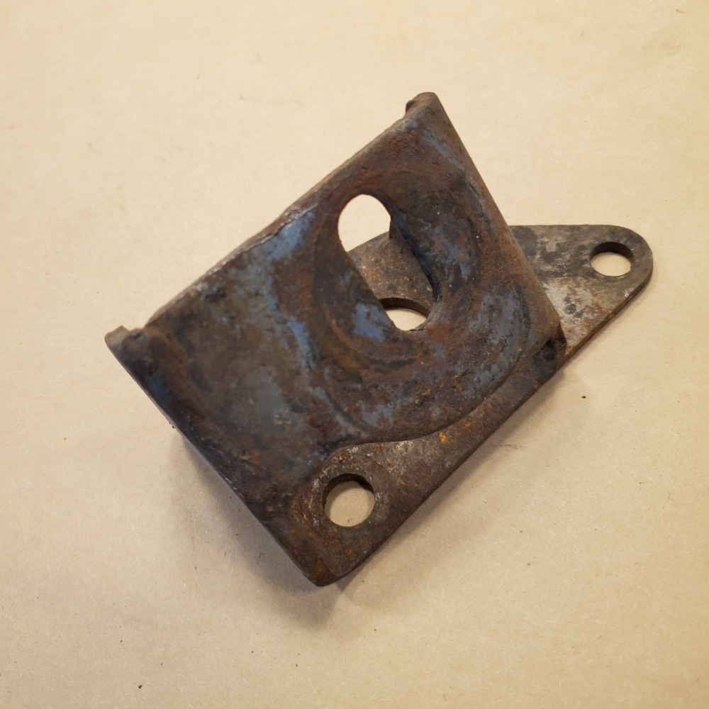 Jaguar Classic MK1 MK2 420 Saloon Front Left Hand Engine Mounting ...