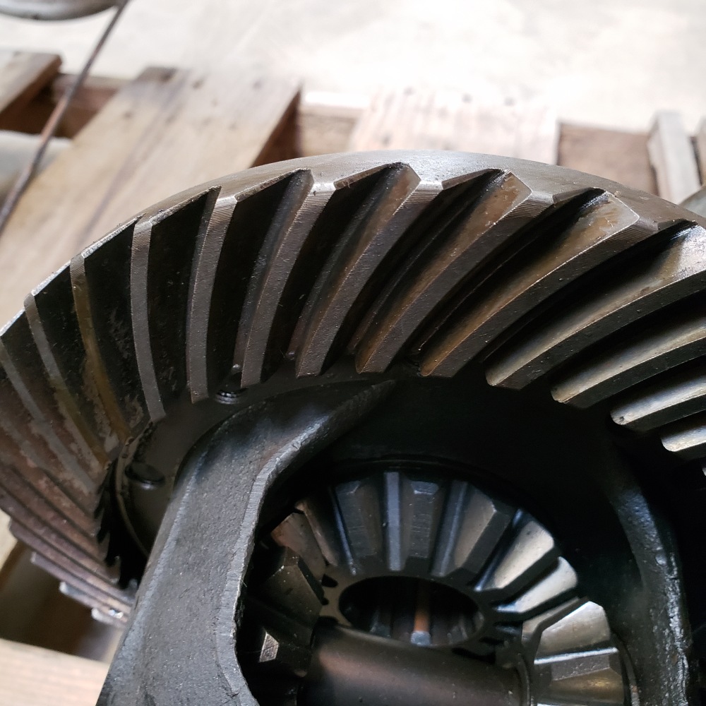 Austin Healey 100-6 3000 Rear Axle Assembly with Differential ATC7274 3 ...