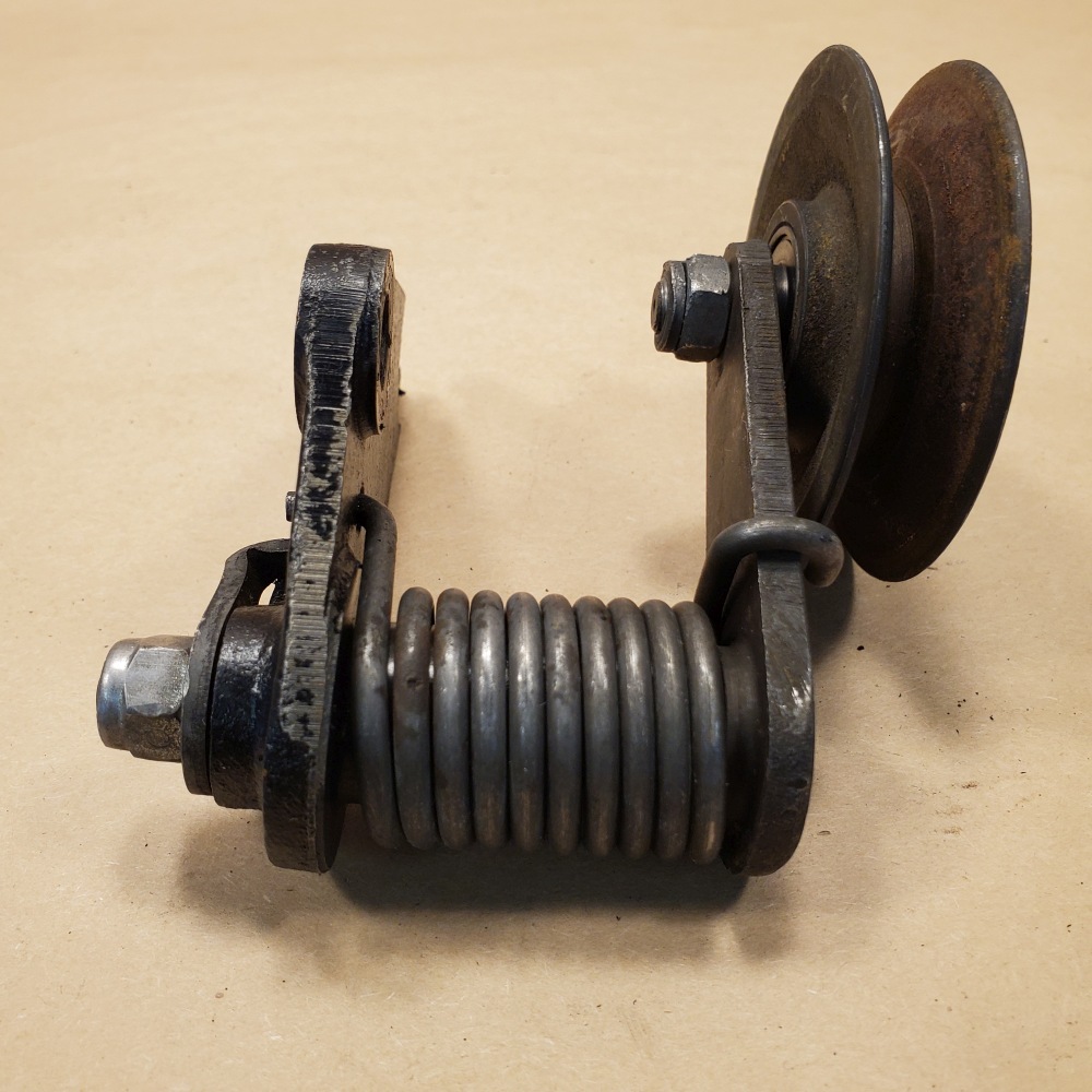 Jaguar XKE E-Type 4.2L Jockey Pulley Idler Pulley Assembly C18449 OEM ...