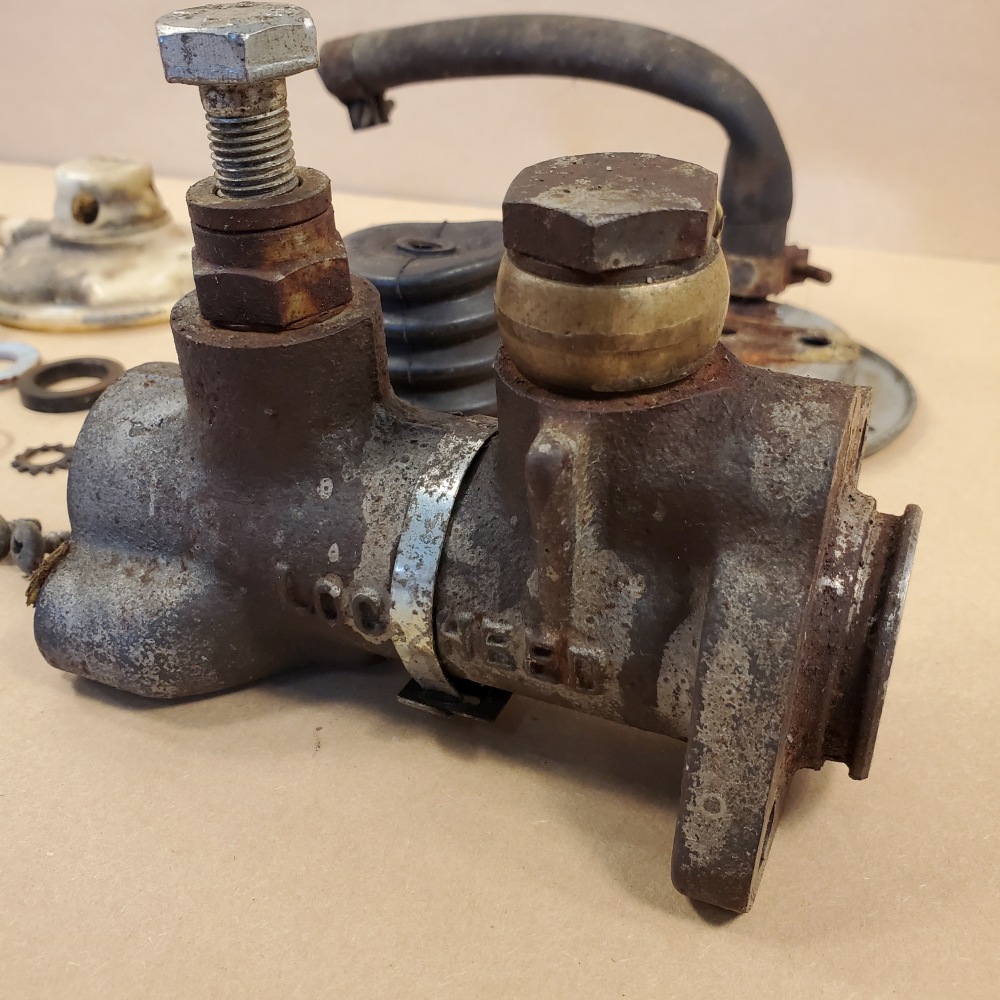 Jaguar XKE E-Type 1964-75 Original Lockheed Brake Master Cylinder ...