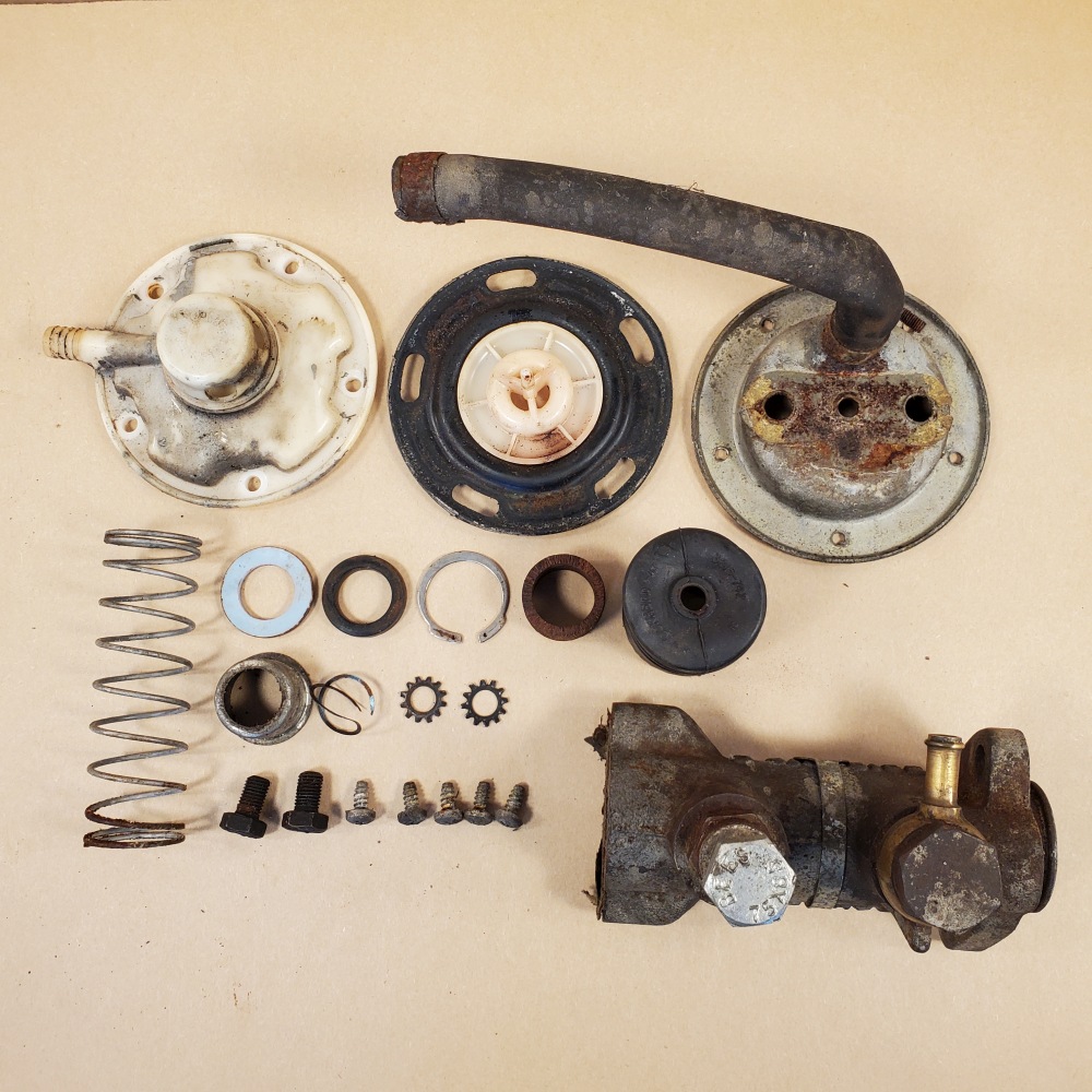 Jaguar XKE E-Type 1964-75 Original Lockheed Brake Master Cylinder ...