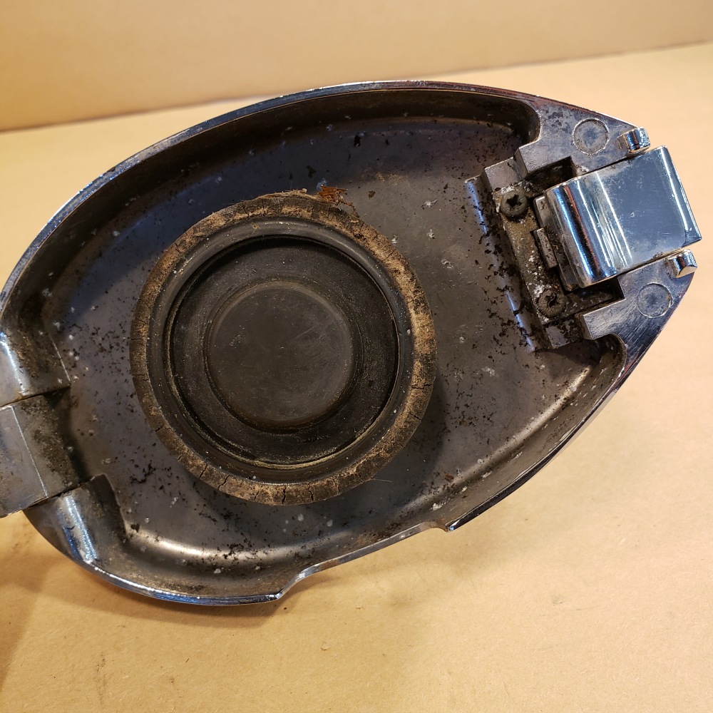 Original 70-80 Triumph Spitfire Mk IV 1500 Chrome Oval Fuel Filler Cap ...