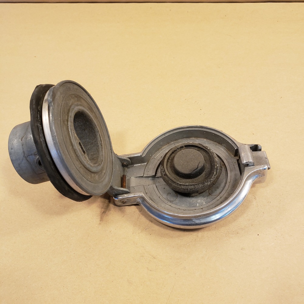 Original Triumph TR6 Fuel Filler Cap Early Style Possibly 70-74 - For ...